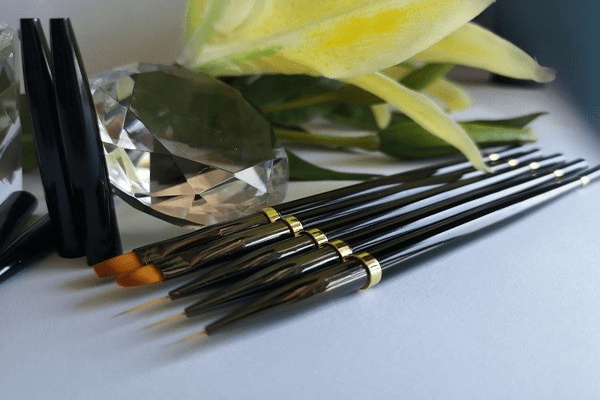 7 Types Of Nail Art Brushes and What They Are Used For